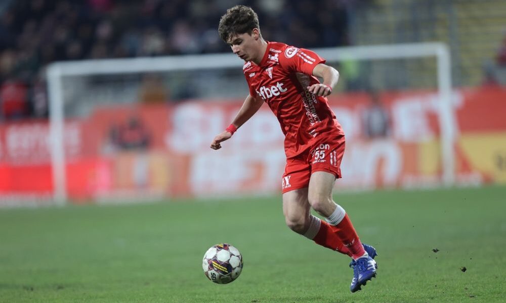 Breaking// Rareș Pop (UTA) urmează să semneze cu Rapid! - Ultras24.ro